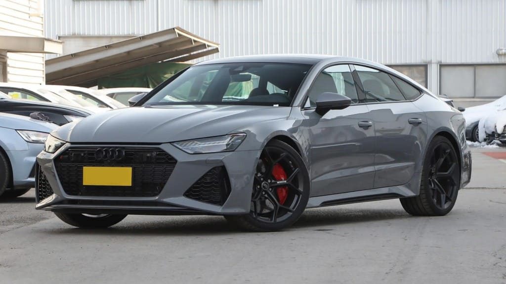 Audi 7RS цена и комплектации